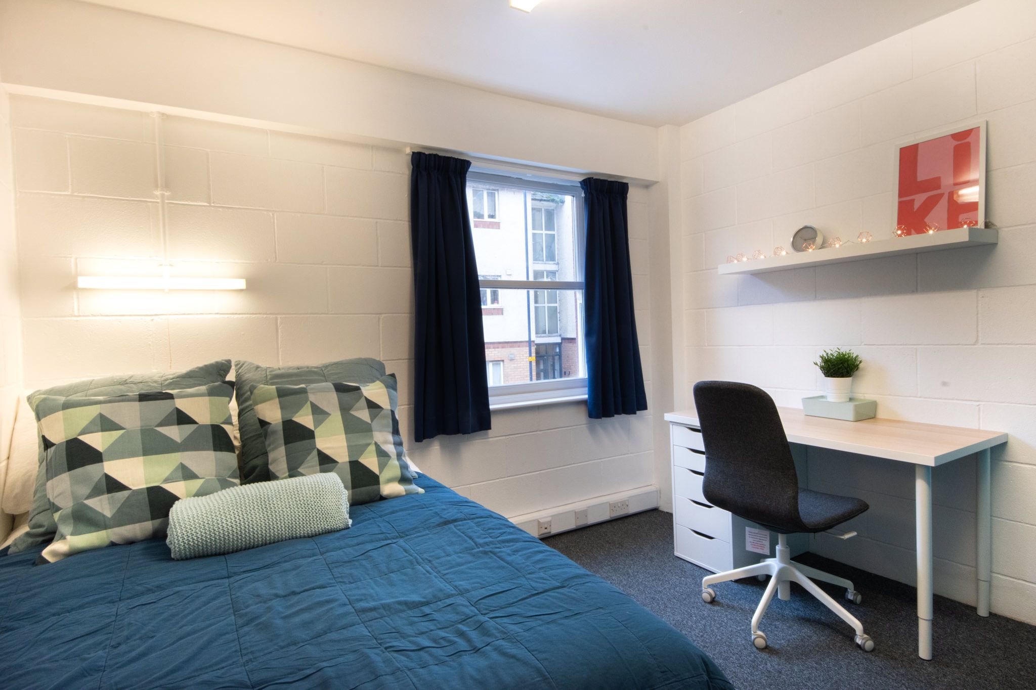 Student Living - Pobl